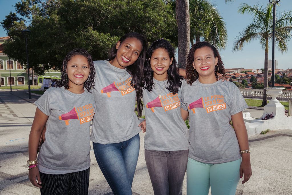 CONHEÇA A ESCOLA DE LIDERANÇA PARA MENINAS - Plan International Brasil